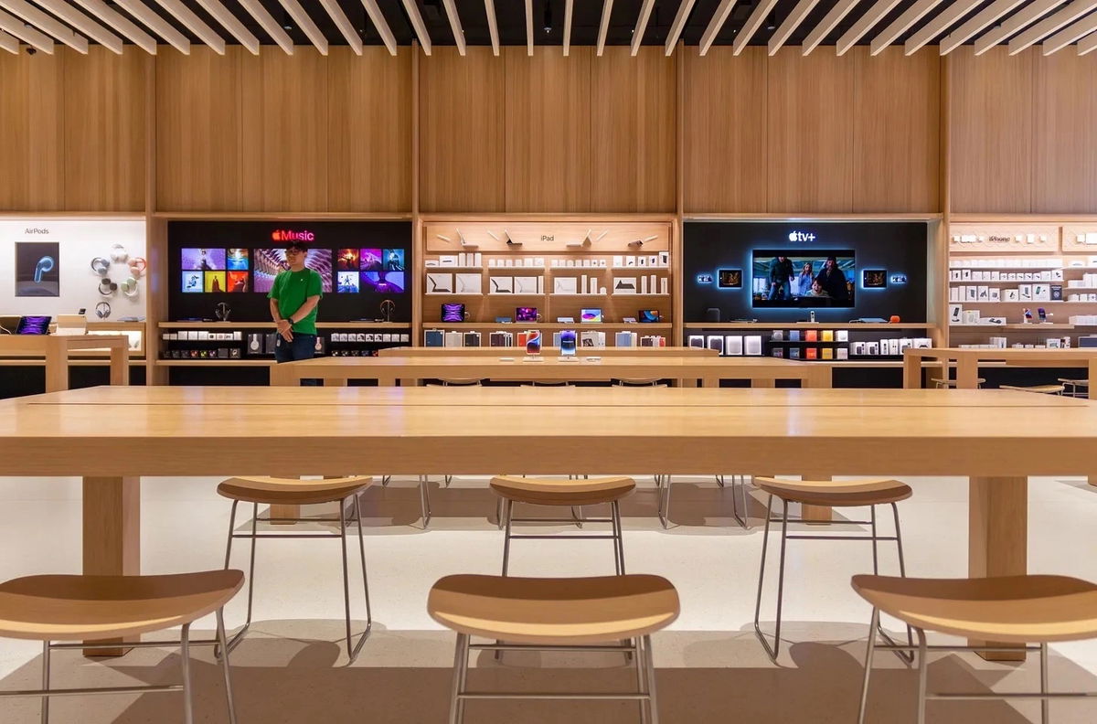 Apple ha renovado su primera Apple Store de la historia y ahora luce ...